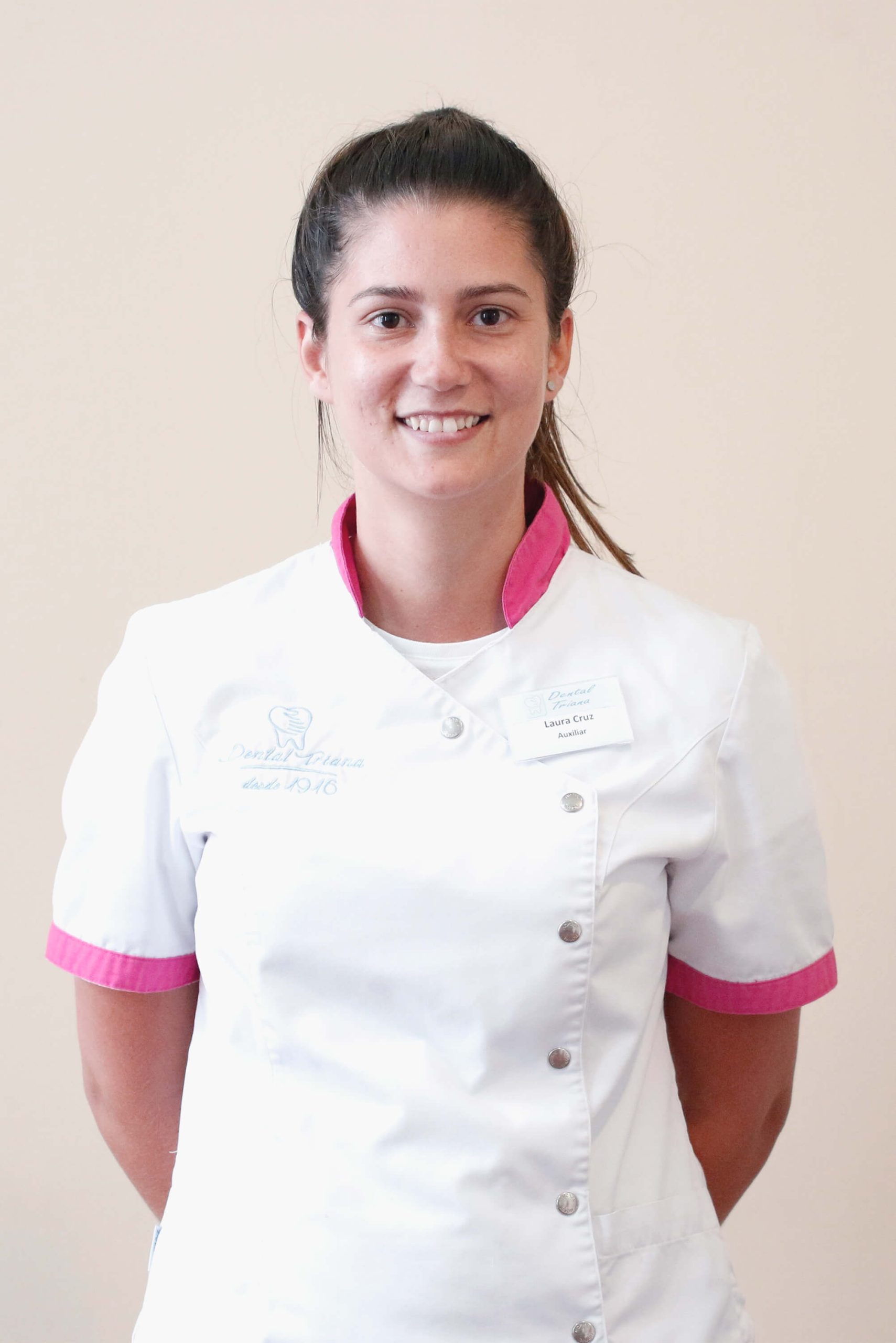 Laura Cruz - Dental Triana